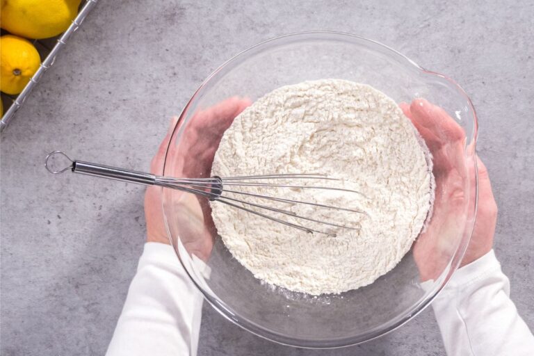 8 Self-Rising Flour Substitutes: Baking Without Compromise - Kitchenous
